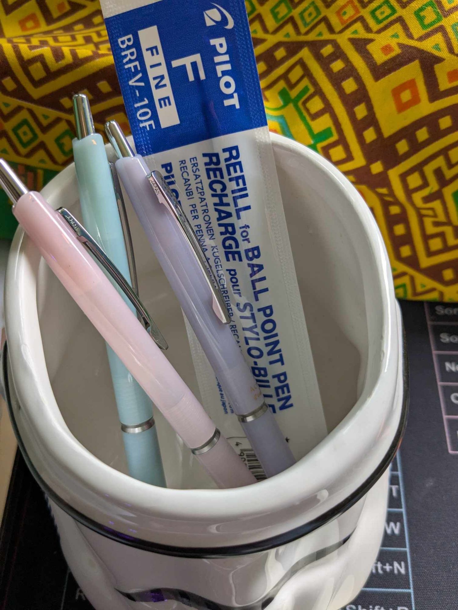 Effortless Writing, Zero Hassle: Why the Pilot Acro 300 is a Must-Try ...