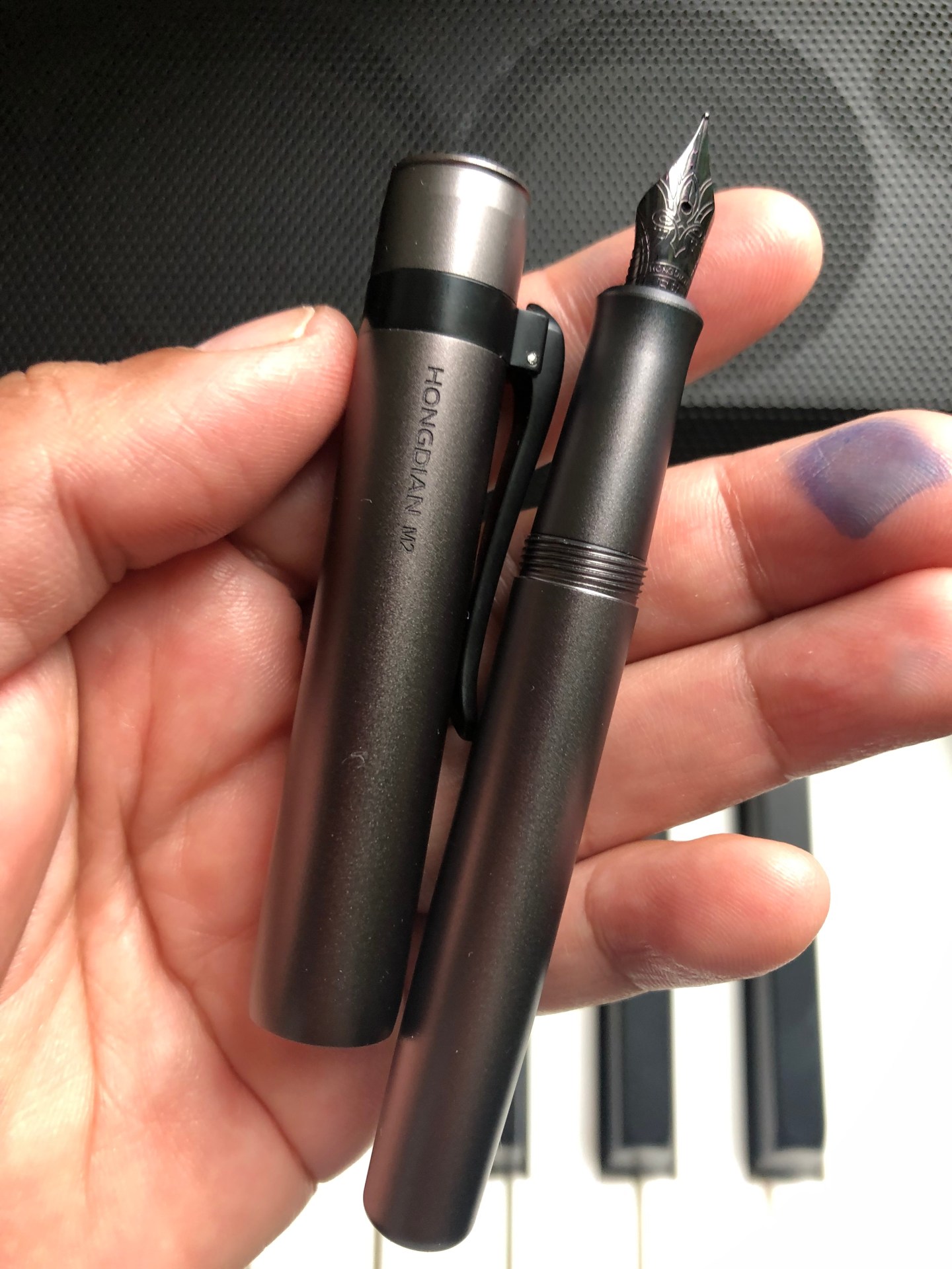 Discover the Hongdian M2: A Pocket Pen Review – The Fabulous Scientist
